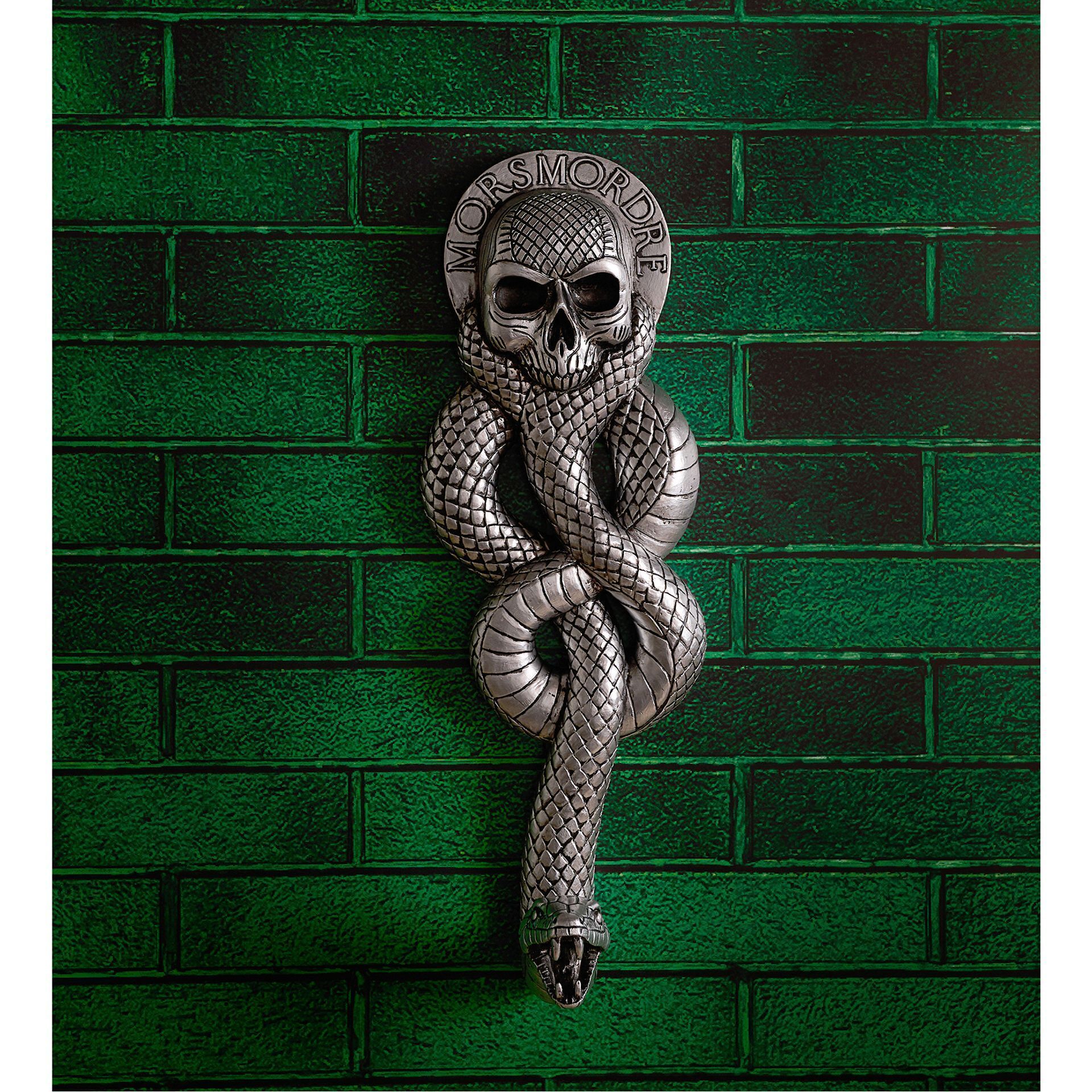 Warner Bros Harry Potter Dark Arts 3D Wall Plaque - Morsmorde – DK ...
